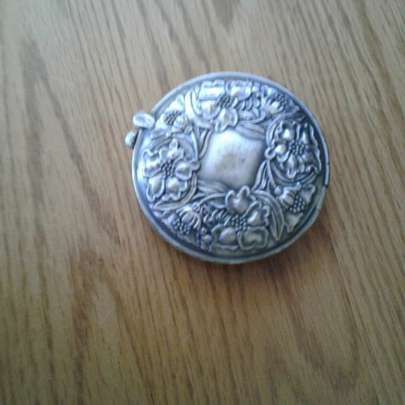 1928 | Accessories | 928 Silver Compact Mirror With Photo Holder | Poshmark